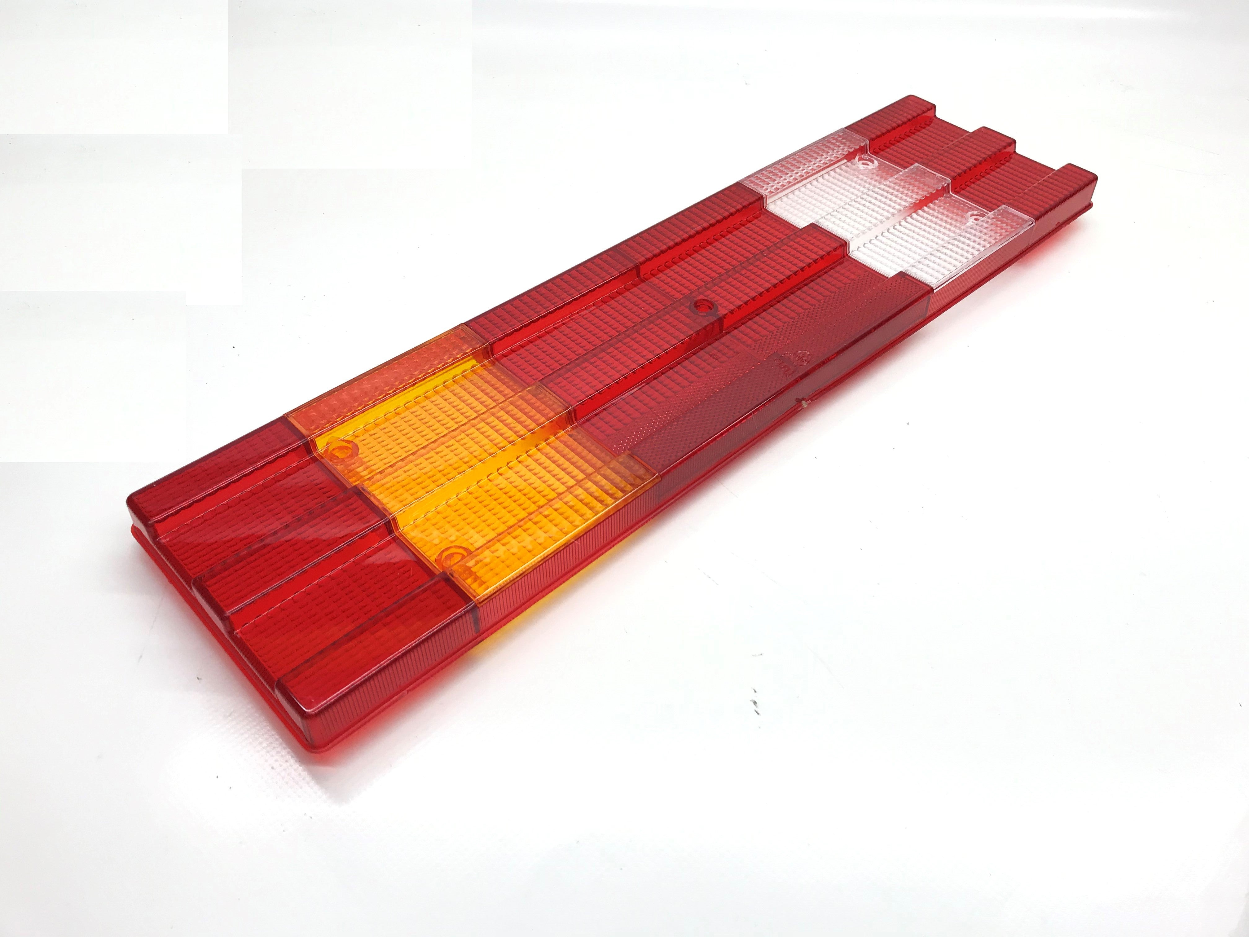 814 LN2 TAIL LIGHT LENS L/H – TruckVanParts